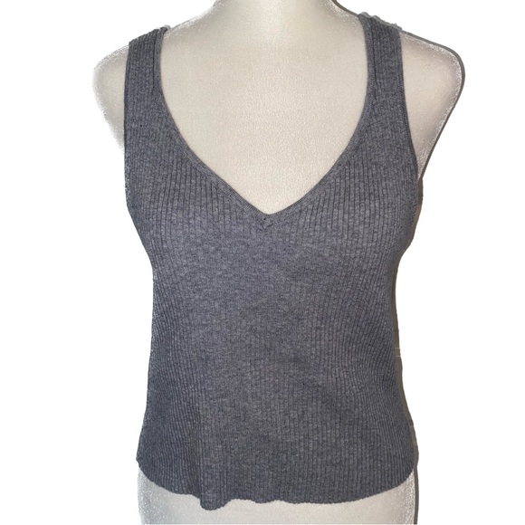 Tops | Gray Ribbed Crop Tank Top | Poshmark